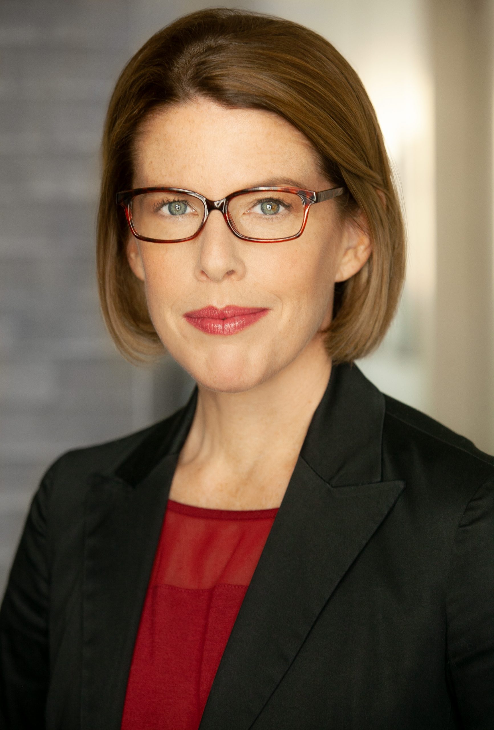 Headshots – Trisha Rapier